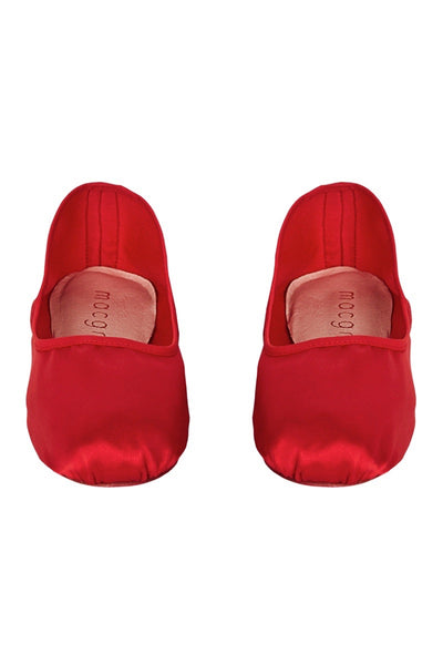 Satin house slipper in red | macgraw