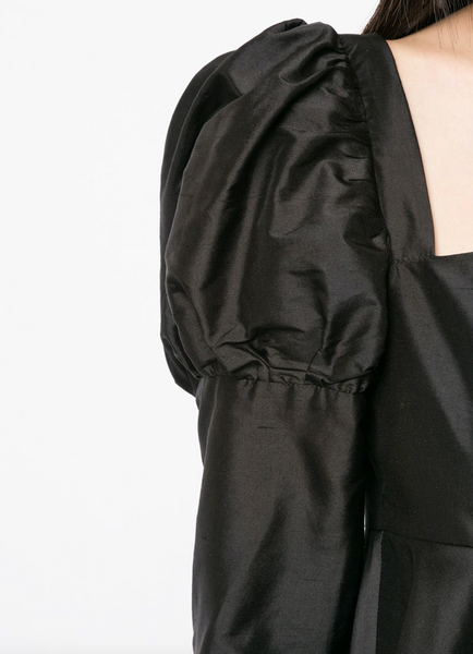 Romantic Top in Black | macgraw